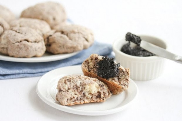 Oreo Cookie Spread on Oreo Scones - Kirbie's Cravings