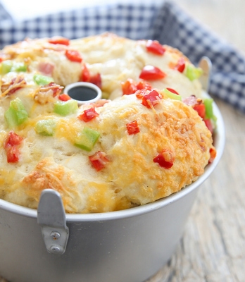 Breakfast Pull Apart Bread - Kirbie's Cravings