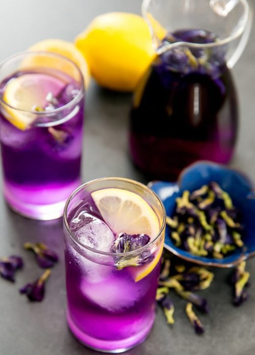 Butterfly Pea Flower Tea with Lemonade - Kirbie's Cravings