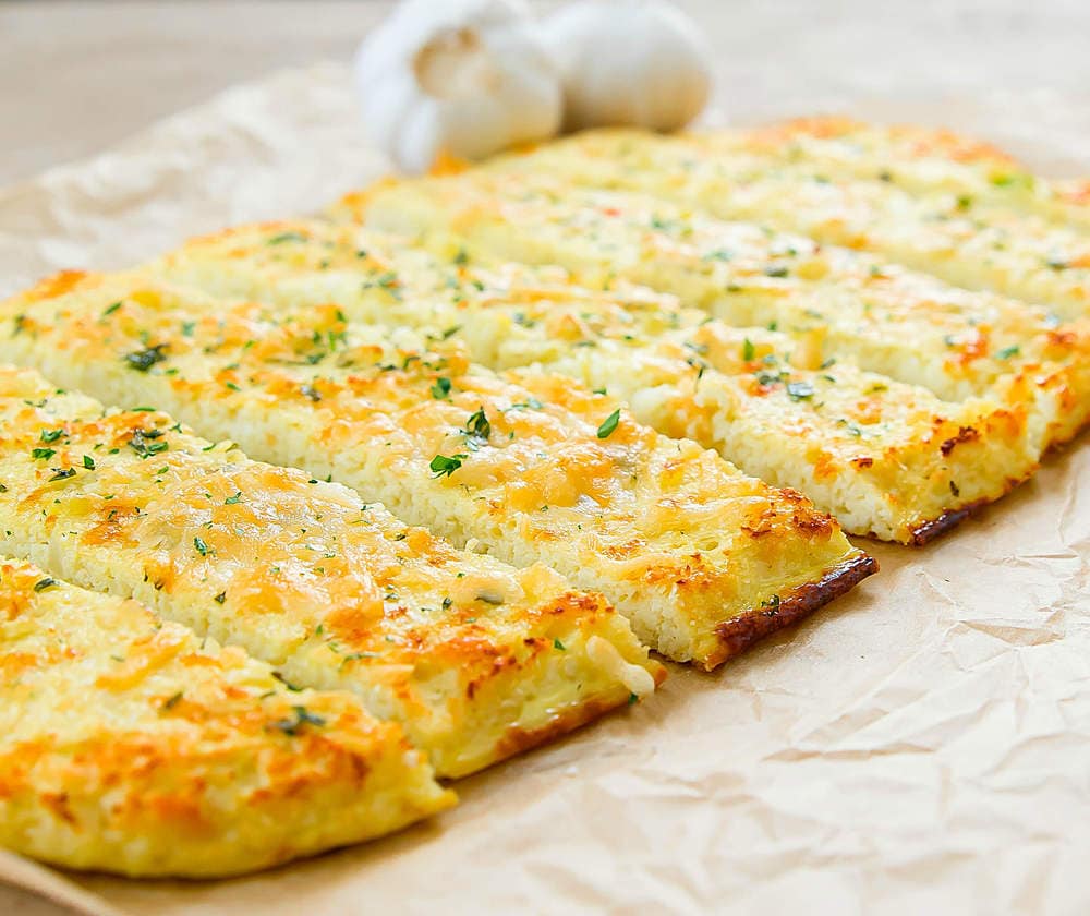 Cauliflower Garlic Bread - Kirbie's Cravings