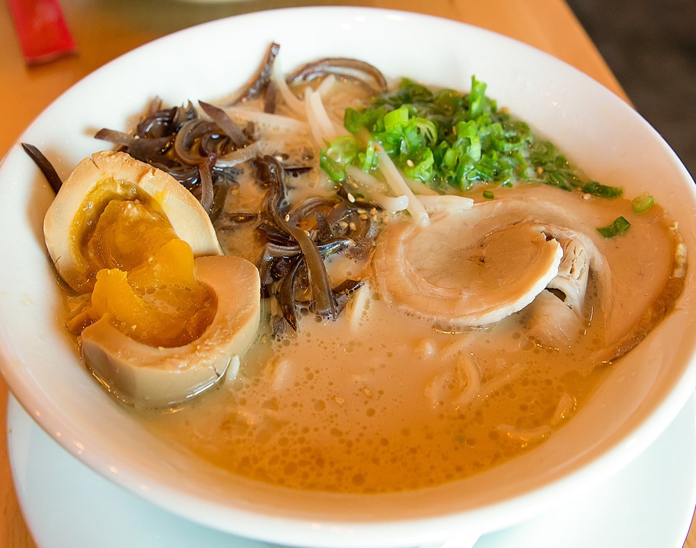 Menya Ultra Mira Mesa - Kirbie's Cravings
