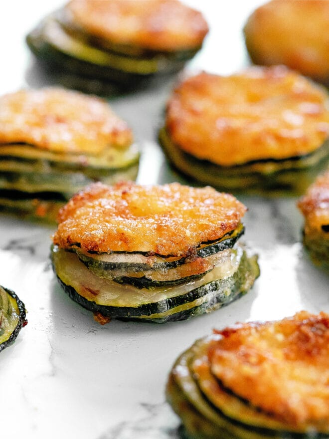 3 Ingredient Parmesan Zucchini Stacks (Keto, Low Carb) - Kirbie's Cravings