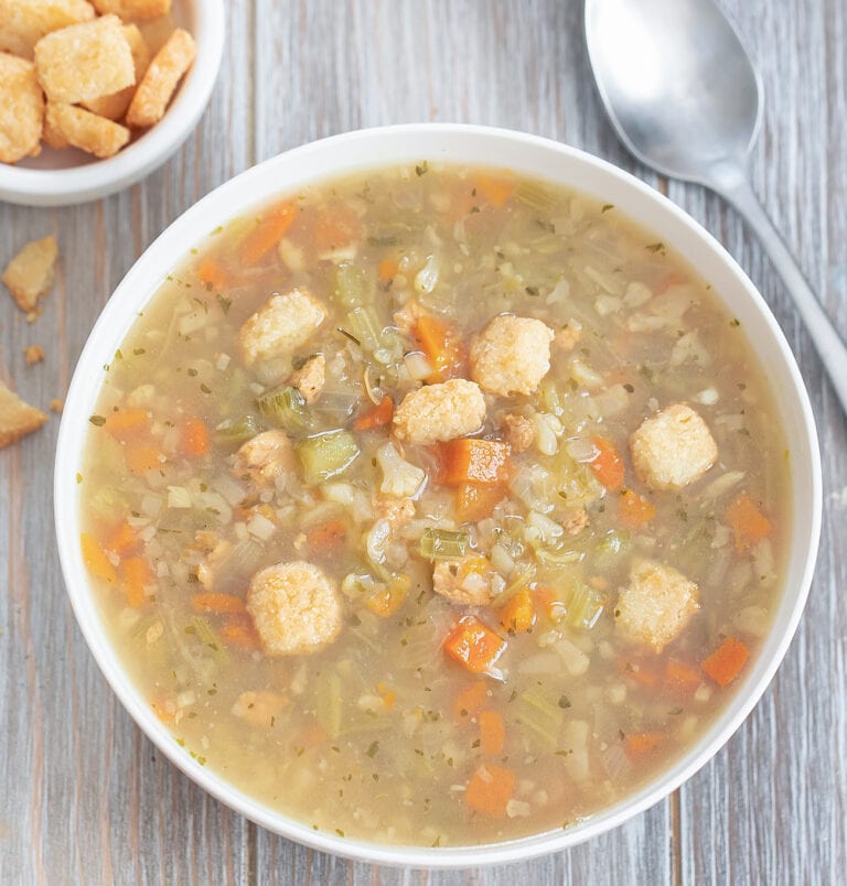 3 Ingredient Low Carb Soup Crackers - Kirbie's Cravings