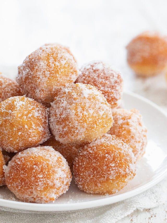 2 Ingredient Donuts (No Yeast, Eggs or Butter) - Kirbie's Cravings