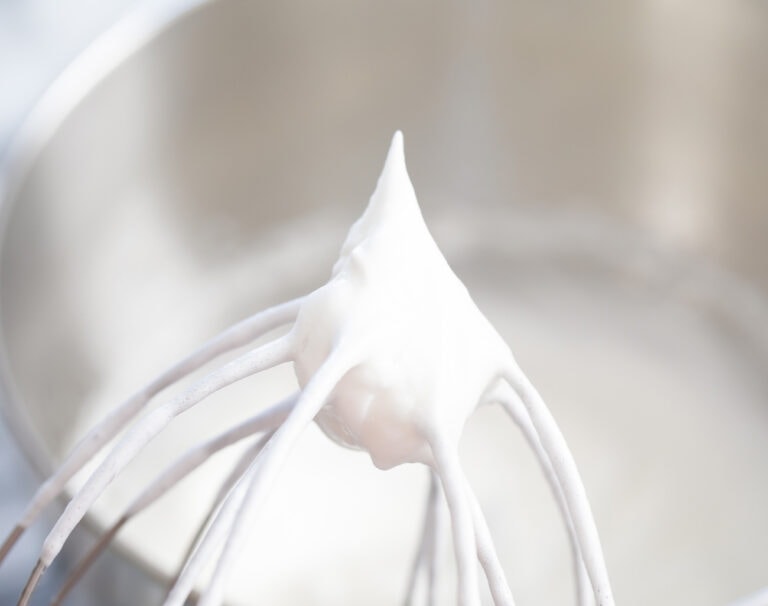 3 Ingredient Fluffy Sponge Cake (No Butter or Oil) - Kirbie's Cravings