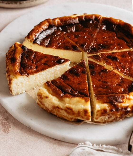 4 Ingredient Basque Cheesecake (No Flour) - Kirbie's Cravings