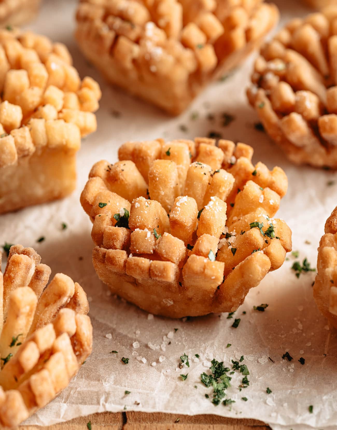 4 Ingredient Crispy Potato Flowers - Kirbie's Cravings