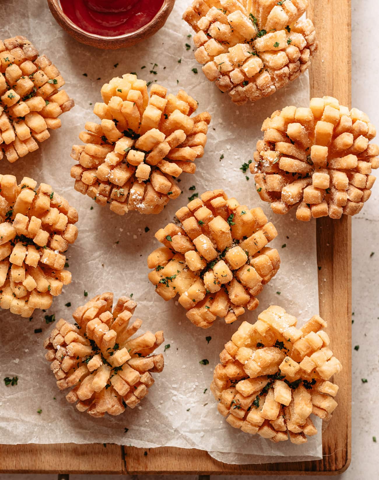 4 Ingredient Crispy Potato Flowers - Kirbie's Cravings