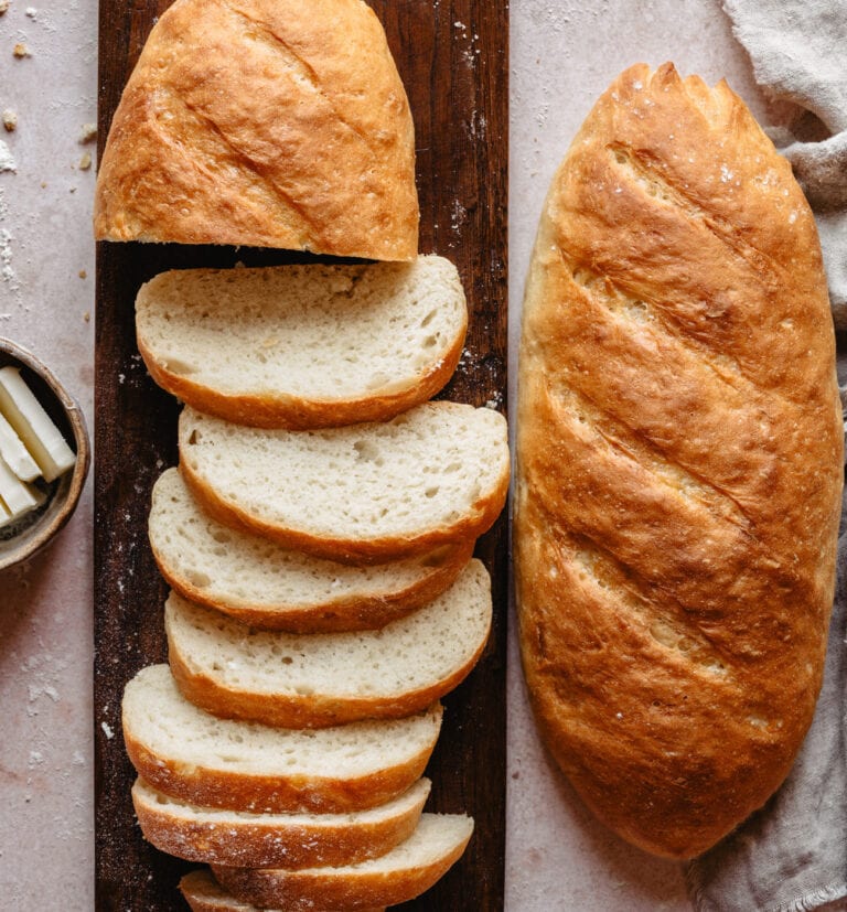 4 Ingredient French Bread (No Knead and Ready in 1 Hour) - Kirbie's ...