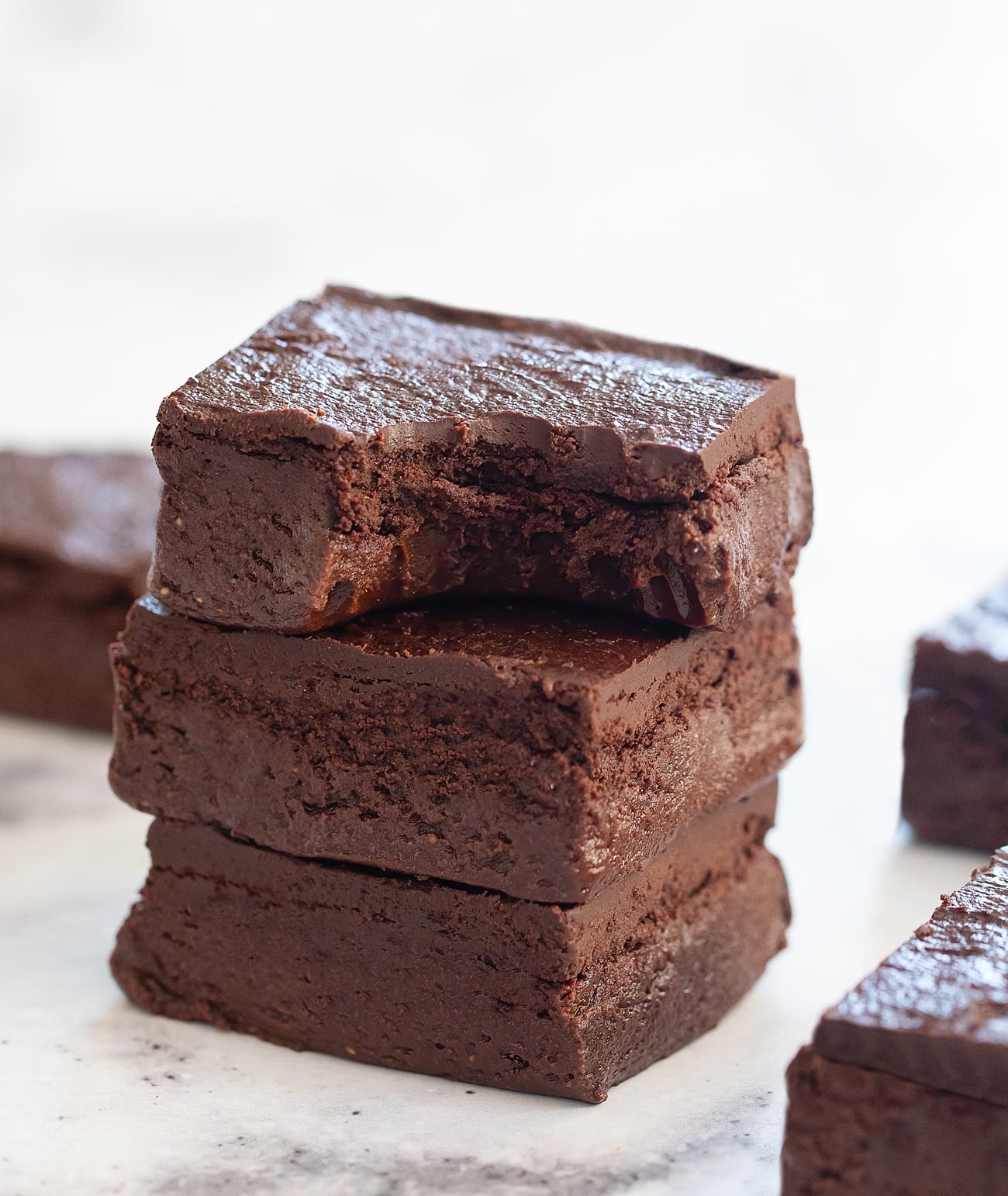 3 Ingredient No Bake Brownies (No Flour, Refined Sugar, or Butter ...
