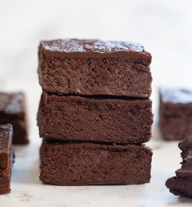 3 Ingredient No Bake Brownies (No Flour, Refined Sugar, or Butter ...