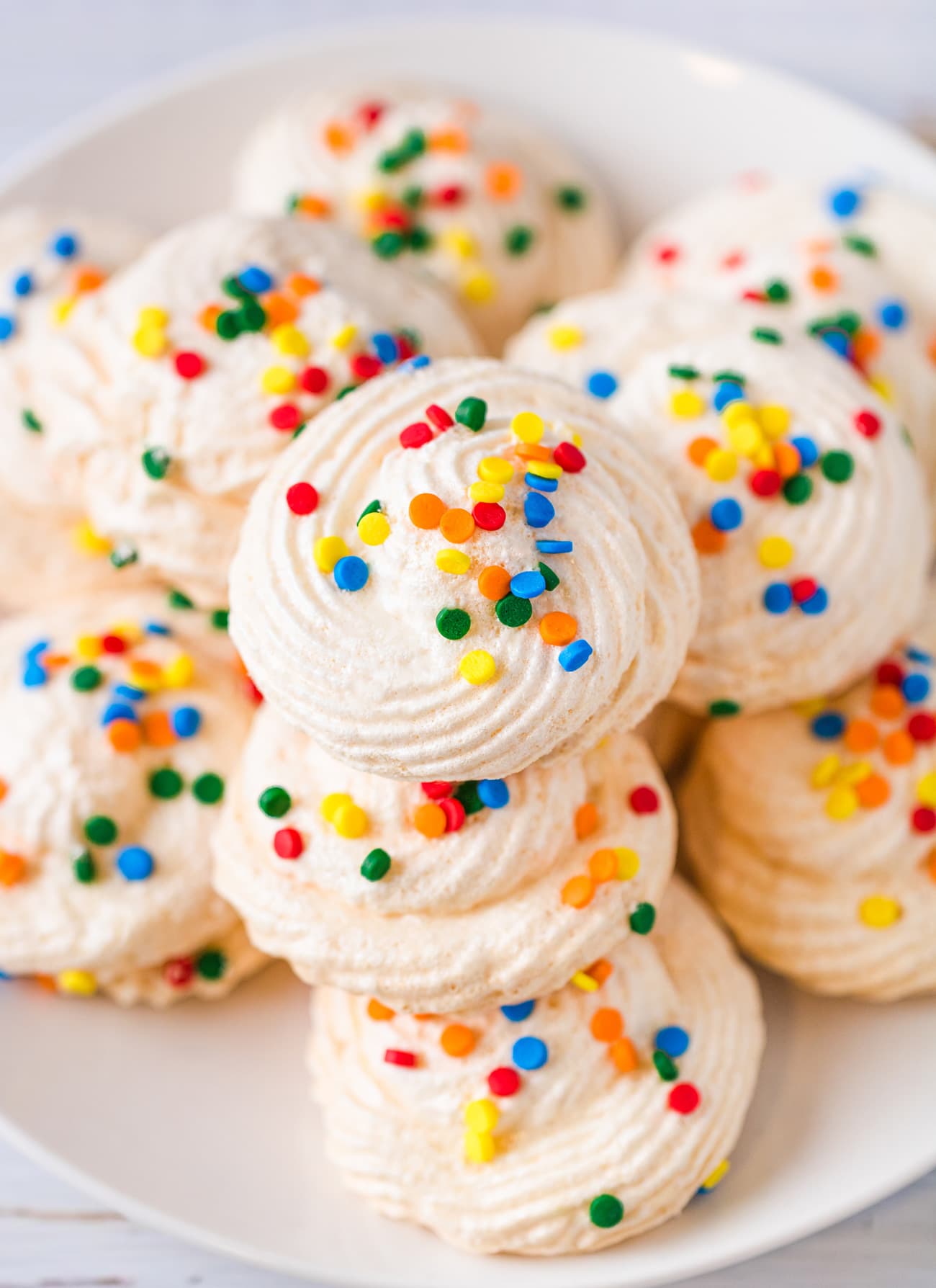 2 Ingredient Cloud Cookies (No Flour, Butter or Oil) - Kirbie's Cravings