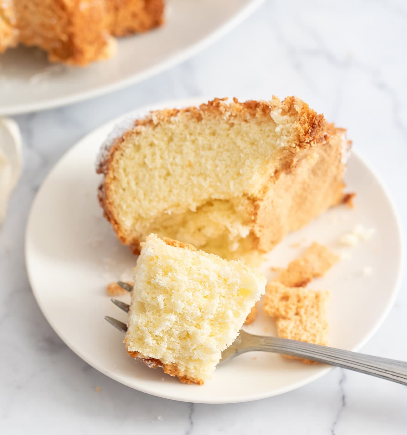 3 Ingredient Cake (No Flour, Butter or Oil) - Kirbie's Cravings