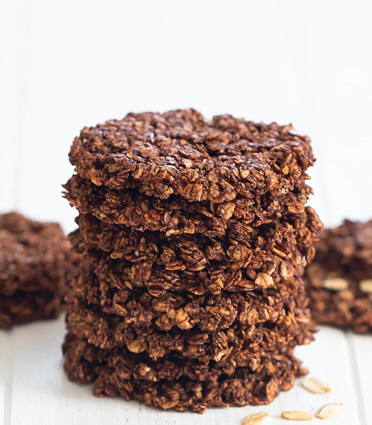 4 Ingredient Crispy Chocolate Oatmeal Cookies (No Flour, Eggs, Refined ...
