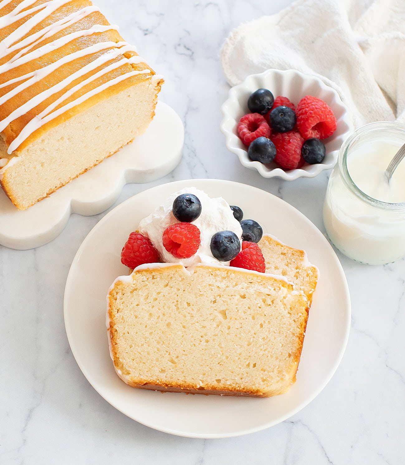 4 Ingredient French Yogurt Cake (No Eggs) - Kirbie's Cravings