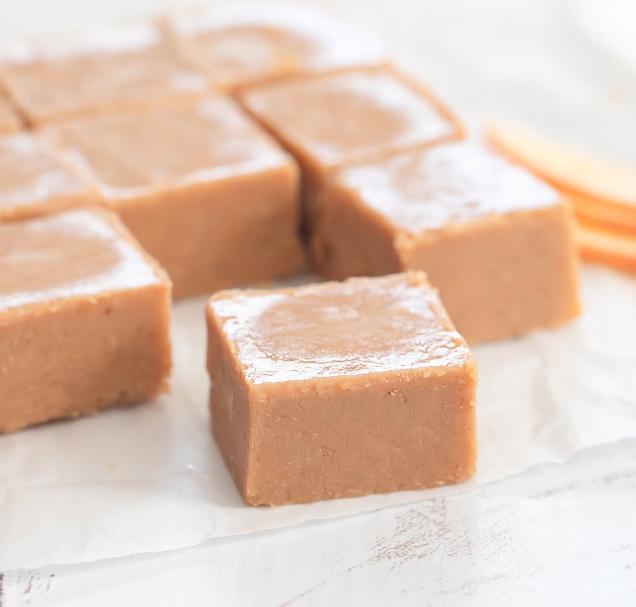 4 Ingredient Healthier Apple Fudge (No Dairy or Refined Sugar) - Kirbie ...