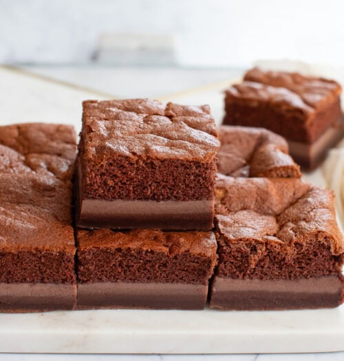 5 Ingredient Chocolate Magic Cake - Kirbie's Cravings