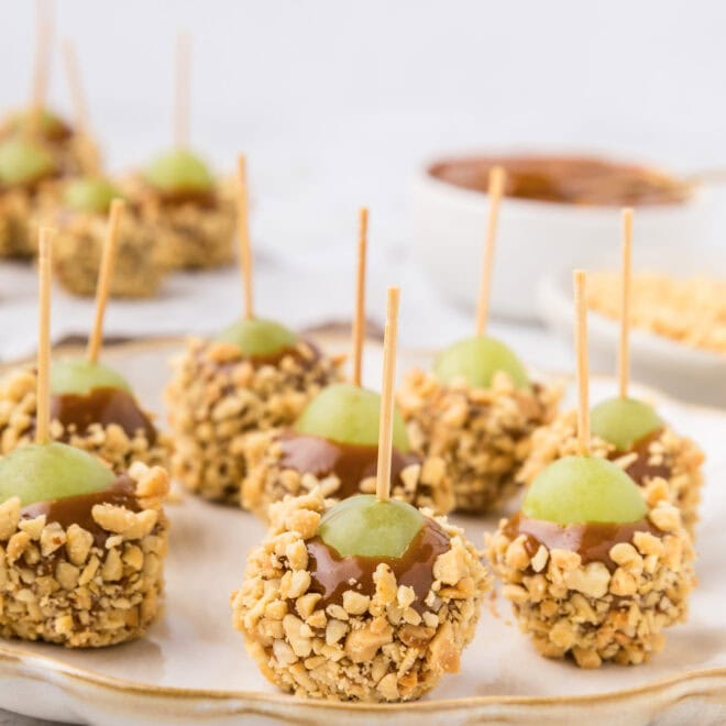 3 Ingredient Healthier Caramel Apple Grapes - Kirbie's Cravings