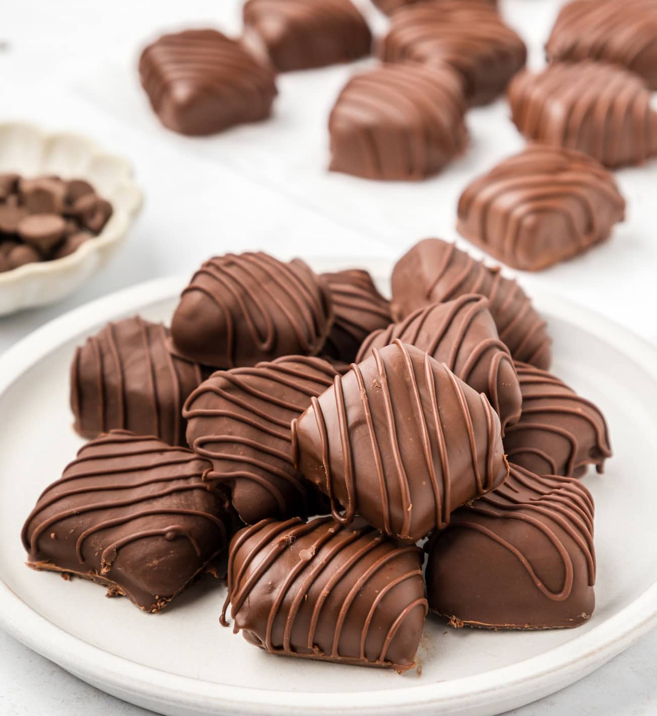 2 Ingredient Keto Candy Bars - Kirbie's Cravings