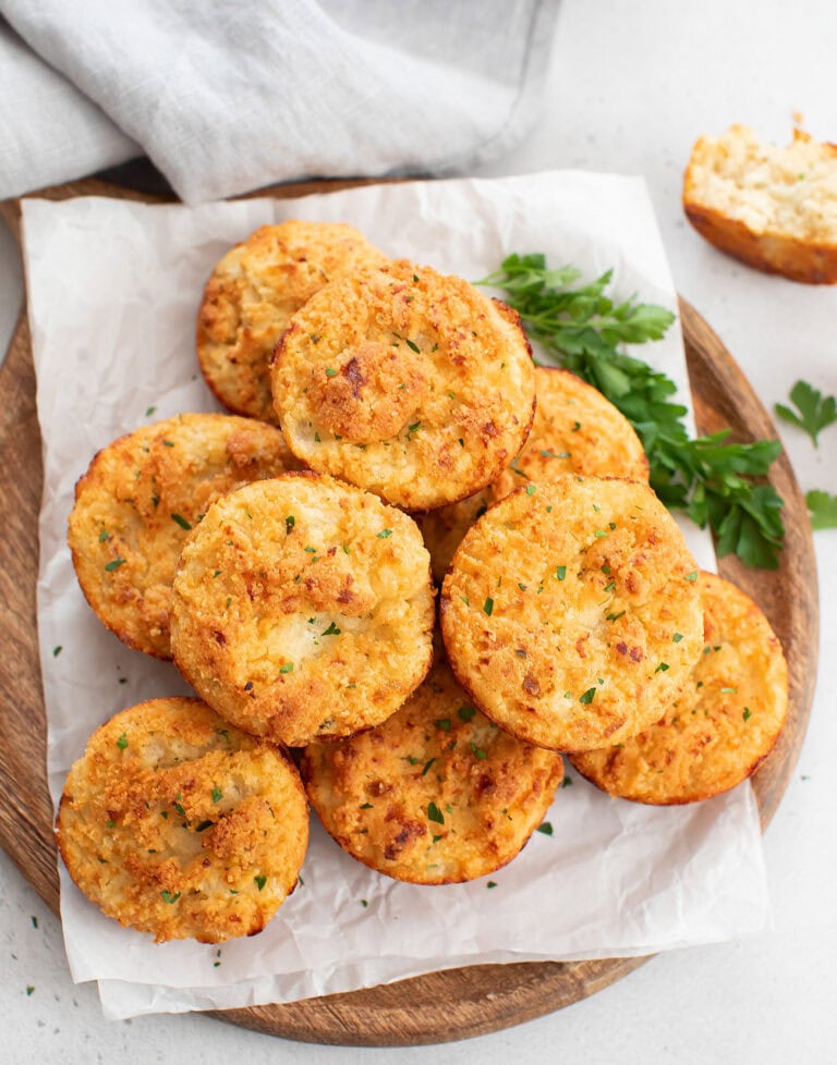 4 Ingredient Keto Garlic Biscuits - Kirbie's Cravings