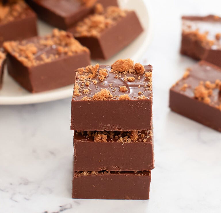 2 Ingredient Cookie Fudge - Kirbie's Cravings
