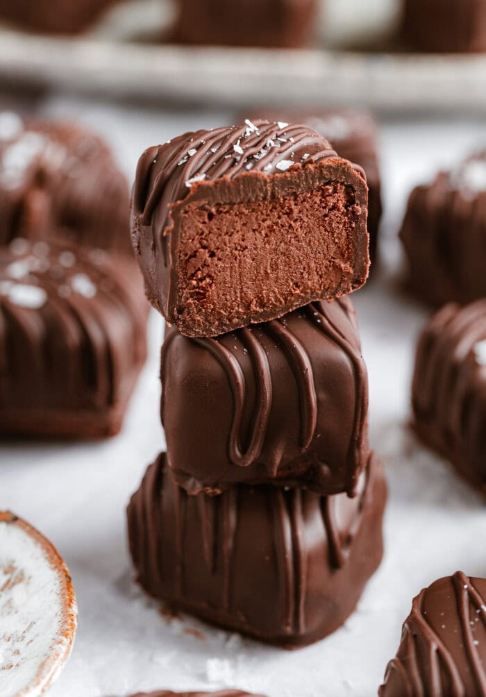 2 Ingredient Healthier Chocolate Candy Bars - Kirbie's Cravings