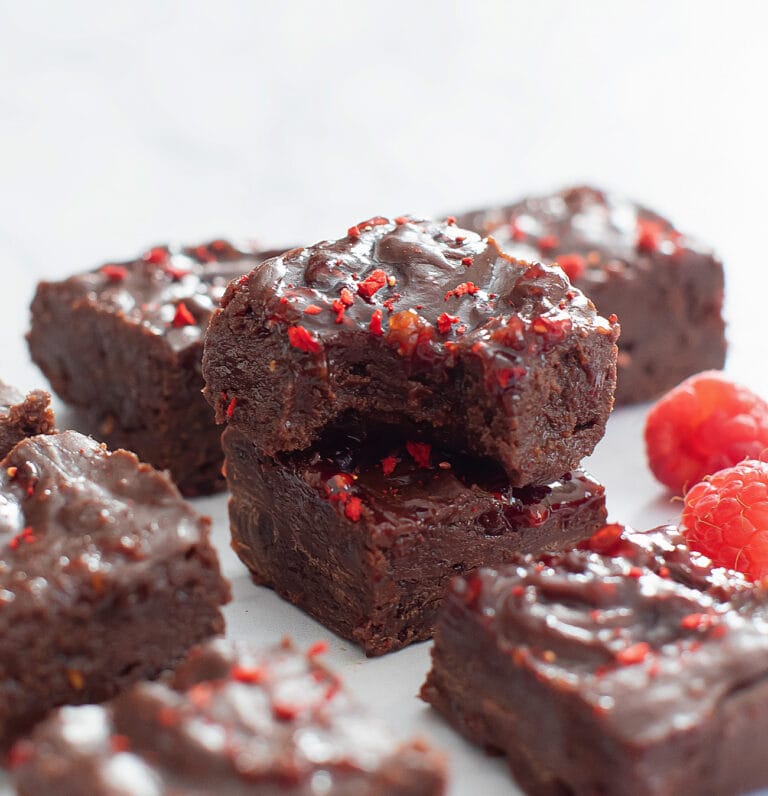 2 Ingredient Raspberry Chocolate Fudge - Kirbie's Cravings