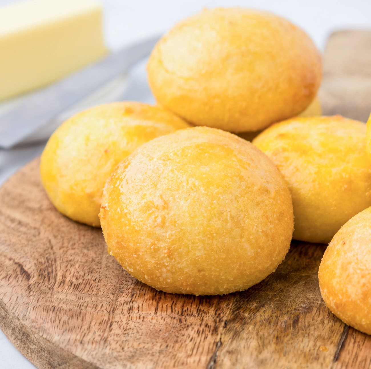 4 Ingredient Keto Bread Rolls - Kirbie's Cravings