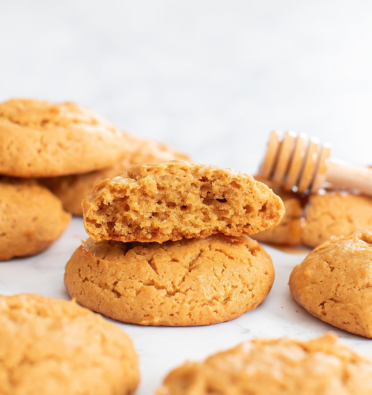 4 Ingredient Honey Cloud Cookies (No Flour, Refined Sugar, Dairy ...