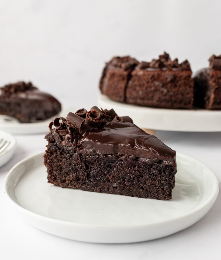 4 Ingredient Healthier Chocolate Cake (No Flour, Dairy, Refined Sugar ...