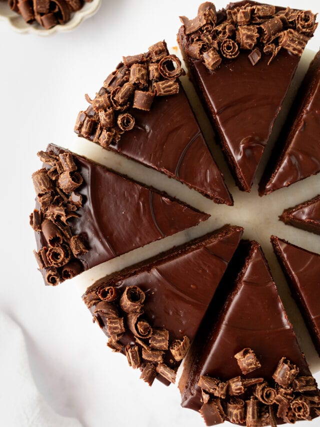 2 Ingredient Healthier No Bake Chocolate Cake (No Flour, Eggs, Butter ...