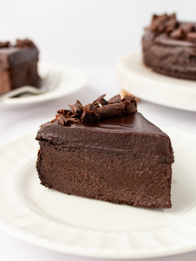 4 Ingredient Healthier Chocolate Cake (No Flour, Dairy, Refined Sugar ...