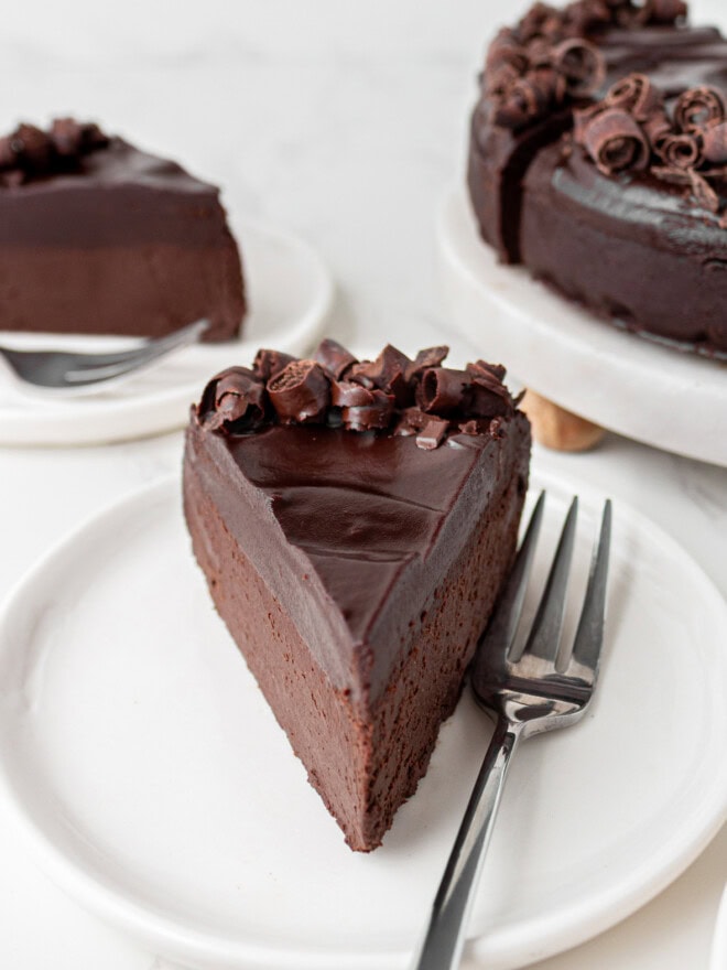 2 Ingredient No Bake Healthier Chocolate Cake (No Flour, Eggs, Dairy ...