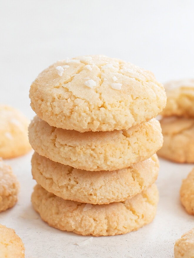 4 Ingredient Coconut Cloud Cookies (No Wheat Flour, Dairy, Butter or ...