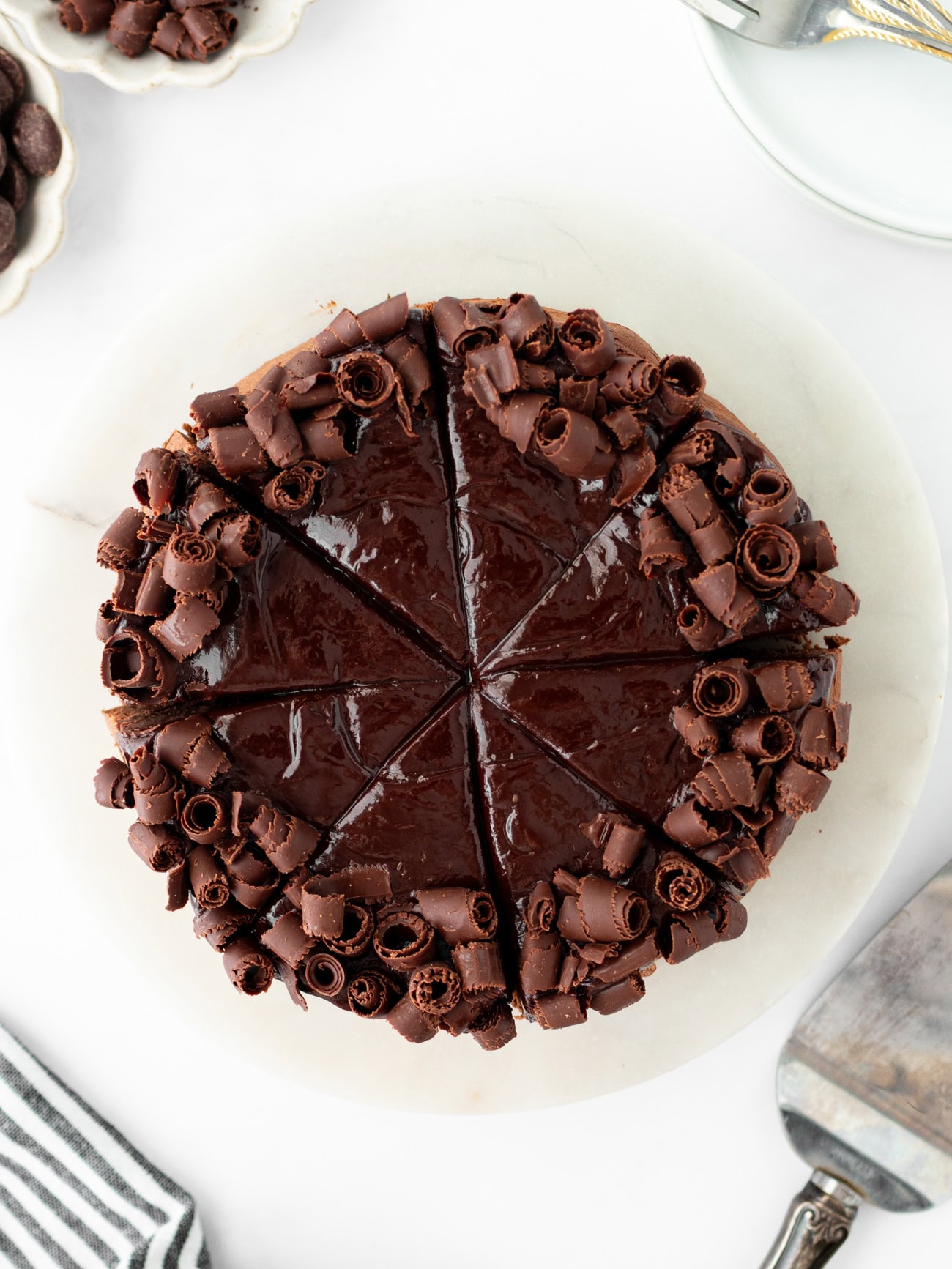 2 Ingredient Chocolate Cake (No Flour, Dairy, Butter or Oil) - Kirbie's ...
