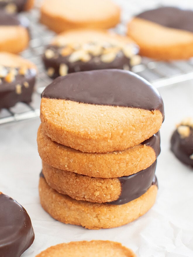 3 Ingredient Healthier Shortbread Cookies (No Flour, Eggs or Refined ...
