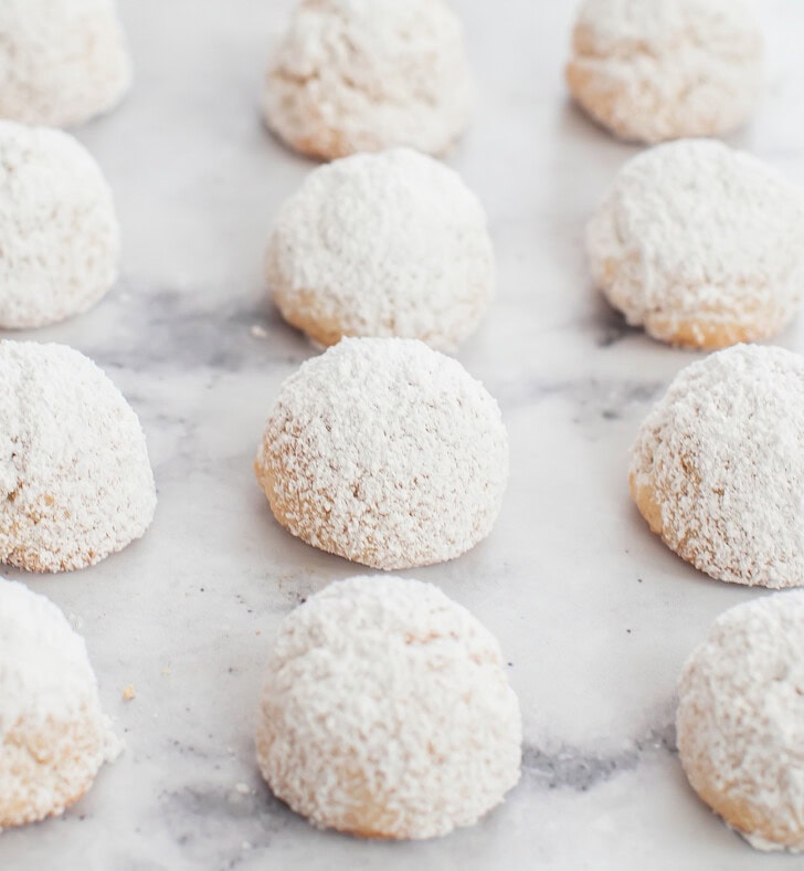 4 Ingredient Healthier Snowball Cookies (No Flour, Eggs or Refined ...