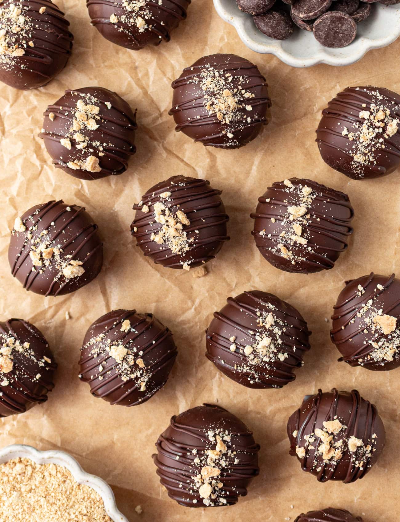 4 Ingredient No Bake Cheesecake Balls - Kirbie's Cravings